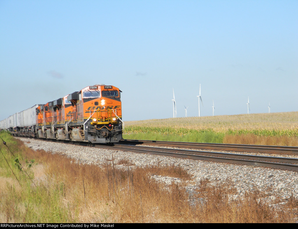 BNSF 7374